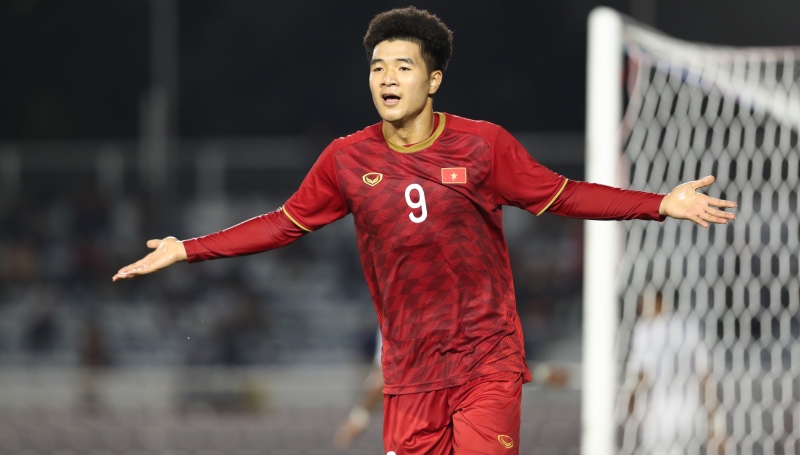 SG19: Duc Chinh’s hat trick fires Vietnam into final – AFF – The ...